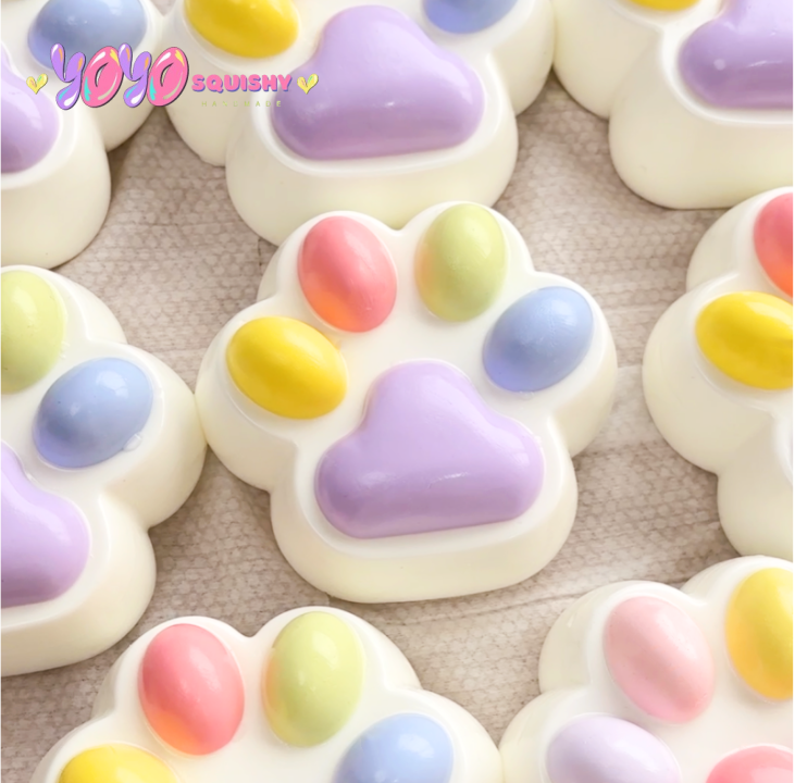 Paw themed – yoyosquishy